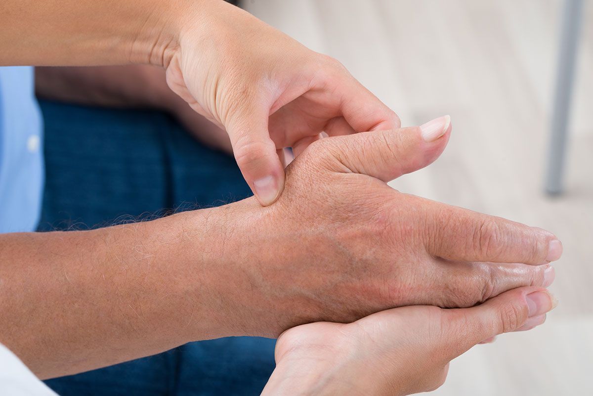 Handchirurgie in Oberösterreich | Dr. Andreas Stockinger